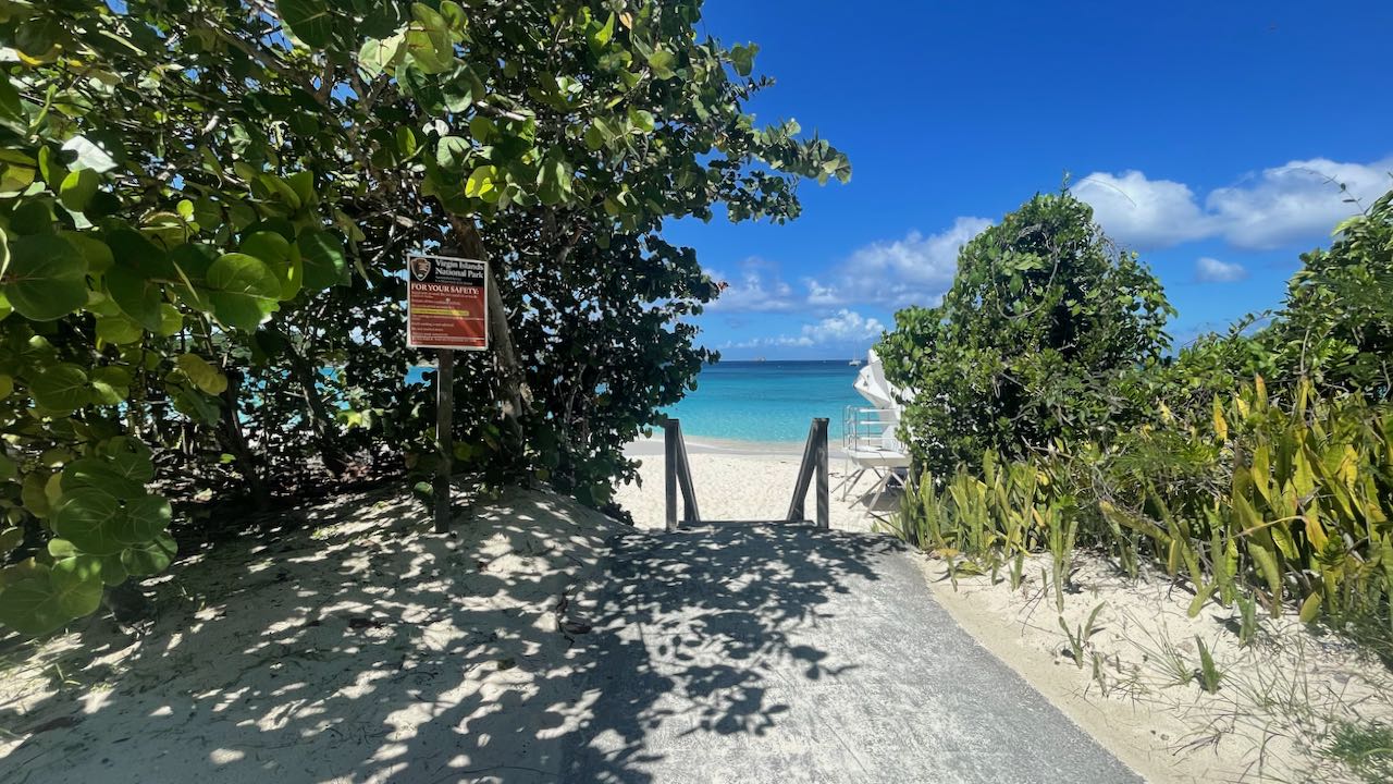 Beach Break: Trunk Bay - ExploreSTJ.com